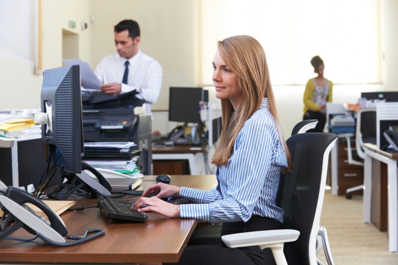 Office Ergonomics Tips to Make Your Workspace More Comfortable ...