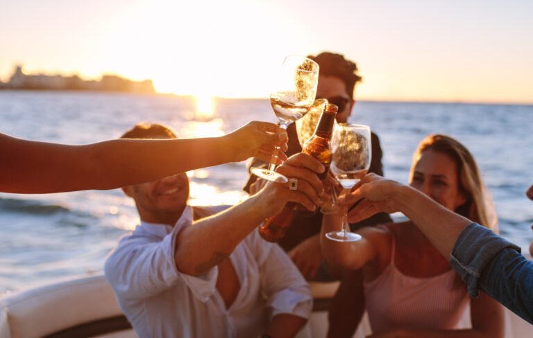 Party on! How to Choose a Party Boat Rental - DecoBizz Lifestyle Blog